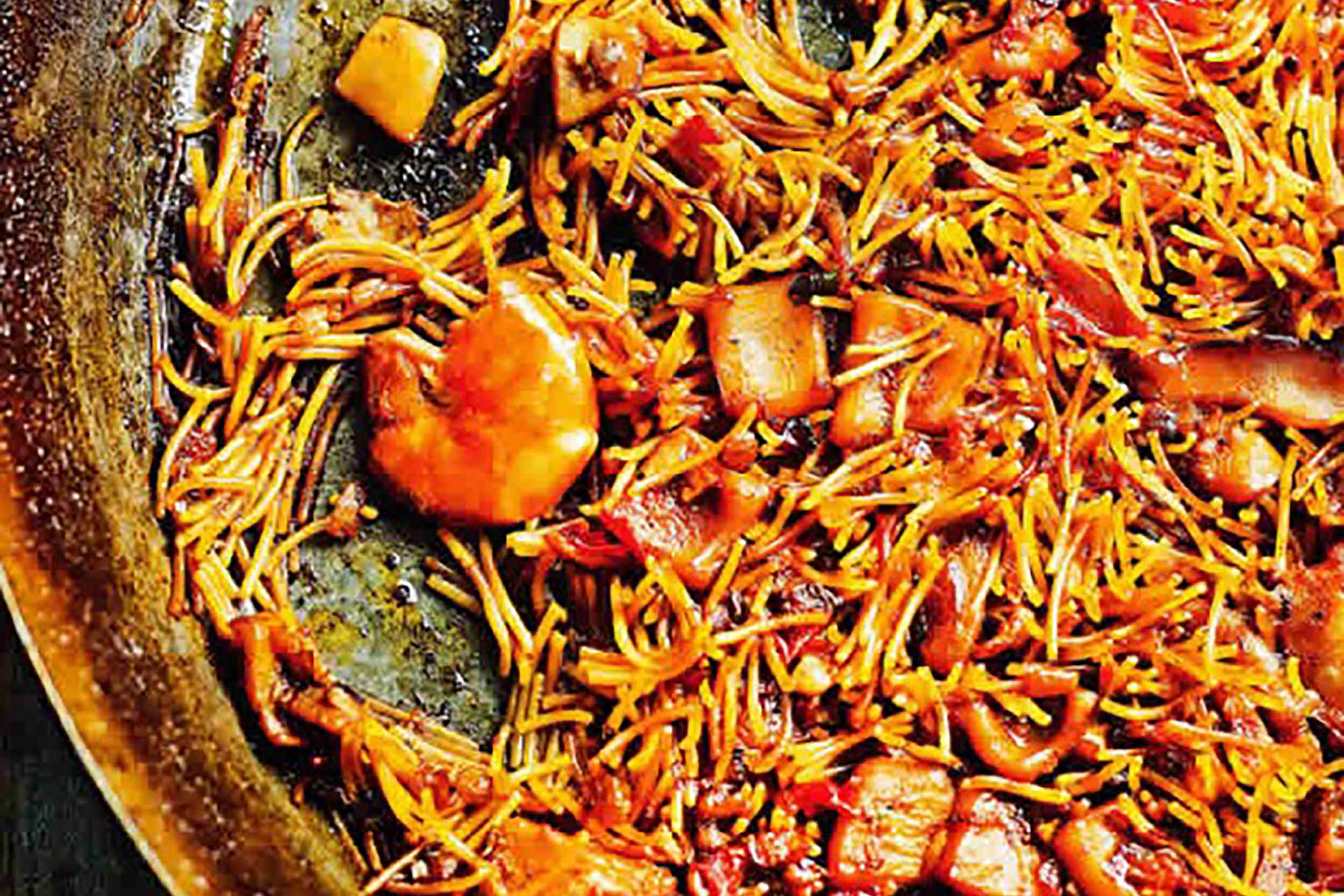 Fideuà Paella Pasta Seafood Recipe Spanish Tapas Restaurant